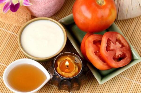Tomato masks for all skin types – natural cosmetics with your own hands ...